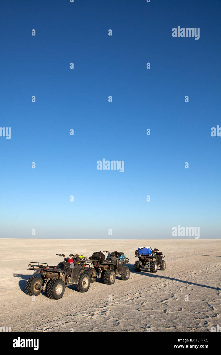 Campsite on Sua Pan, Botswana Stock Photo - Alamy