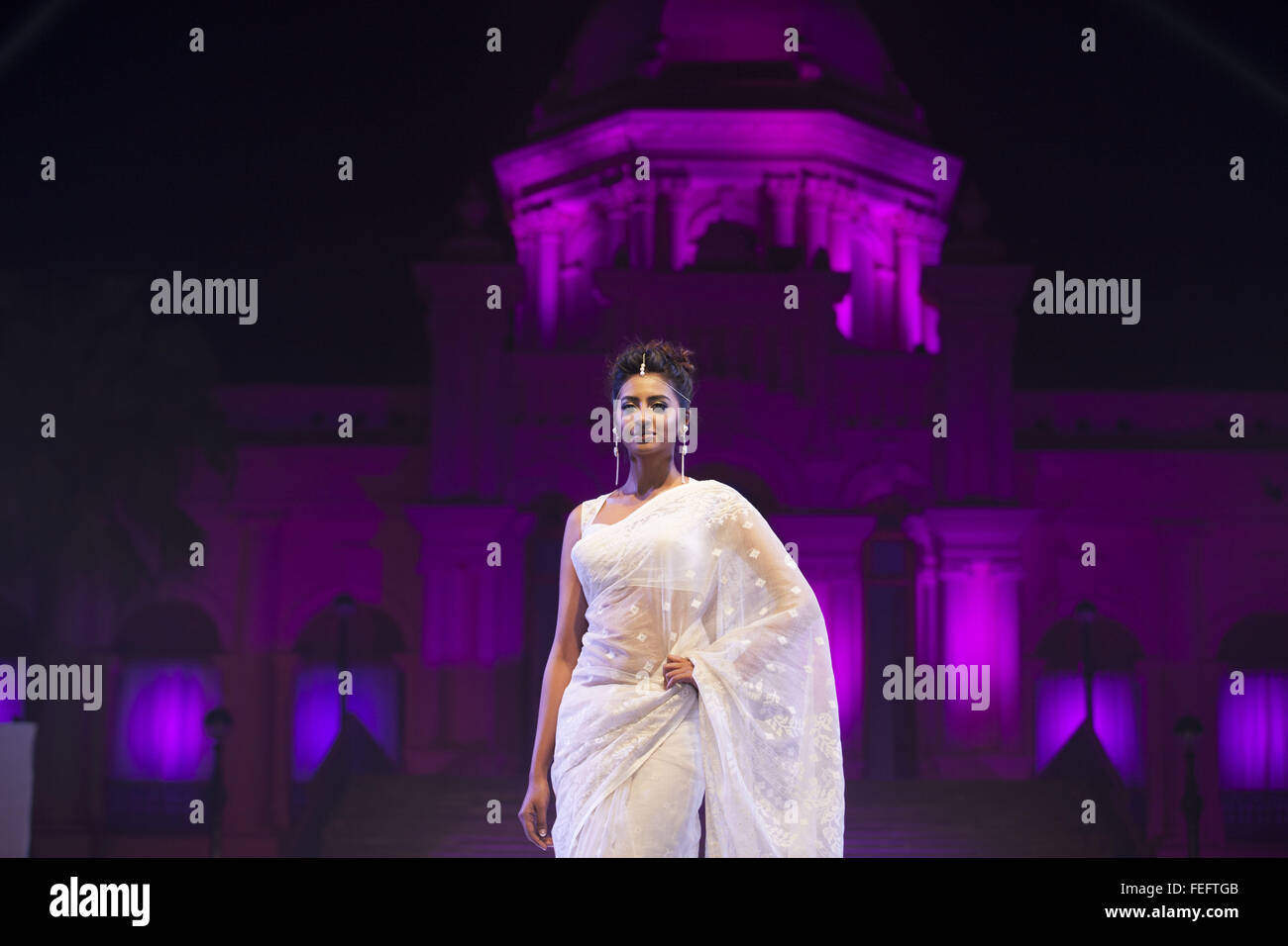 Dhaka, Bangladesh. 6th Feb, 2016. Models display cloths made by Muslin ...