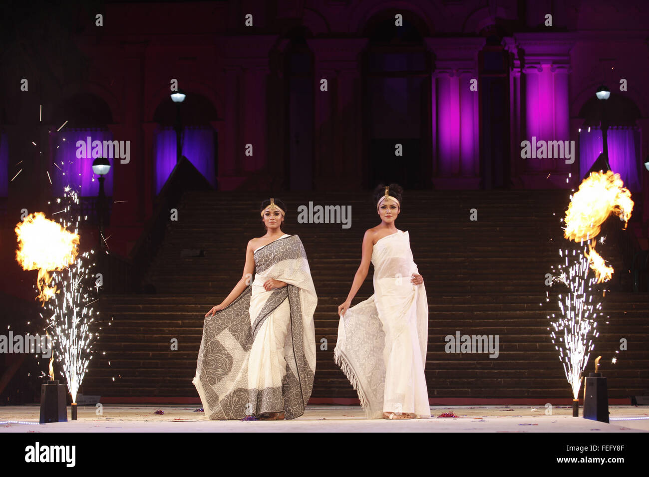 Dhaka, Bangladesh. 6th Feb, 2016. Models display cloths made by Muslin ...