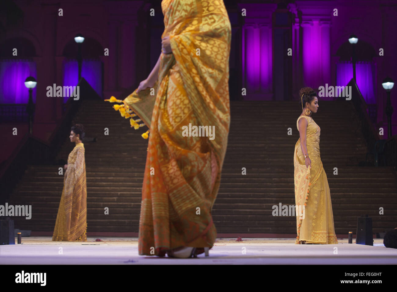 Dhaka, Bangladesh. 6th Feb, 2016. Models display cloths made by Muslin ...