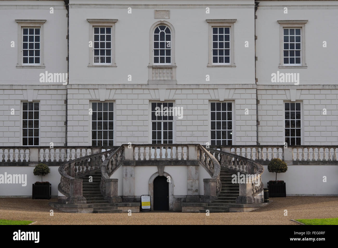 Queens house facade hi-res stock photography and images - Alamy