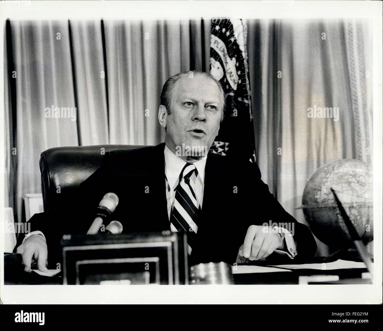 1974 - President Ford in Oval Office Announcing his Decision to post ...
