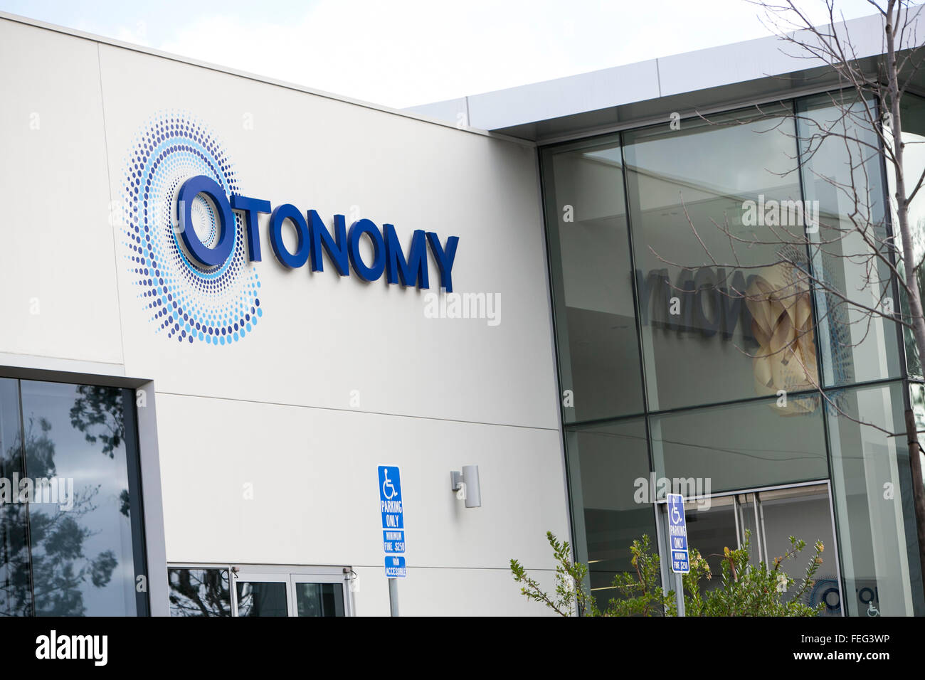 Otonomy hi-res stock photography and images - Alamy