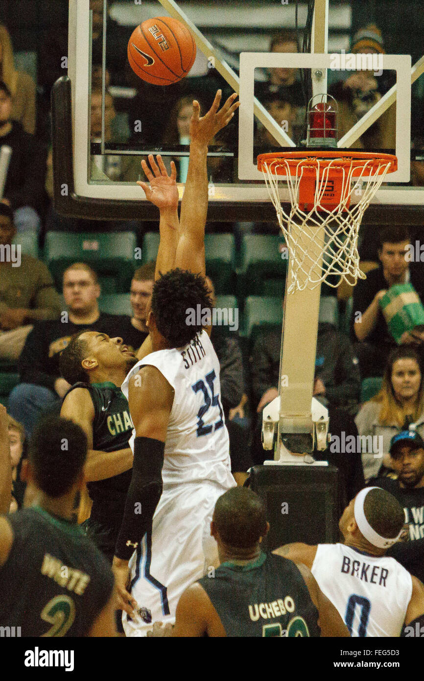 Charlotte, NC, USA. 6th Feb, 2016. Gavin Wilson (5) of the Charlotte ...