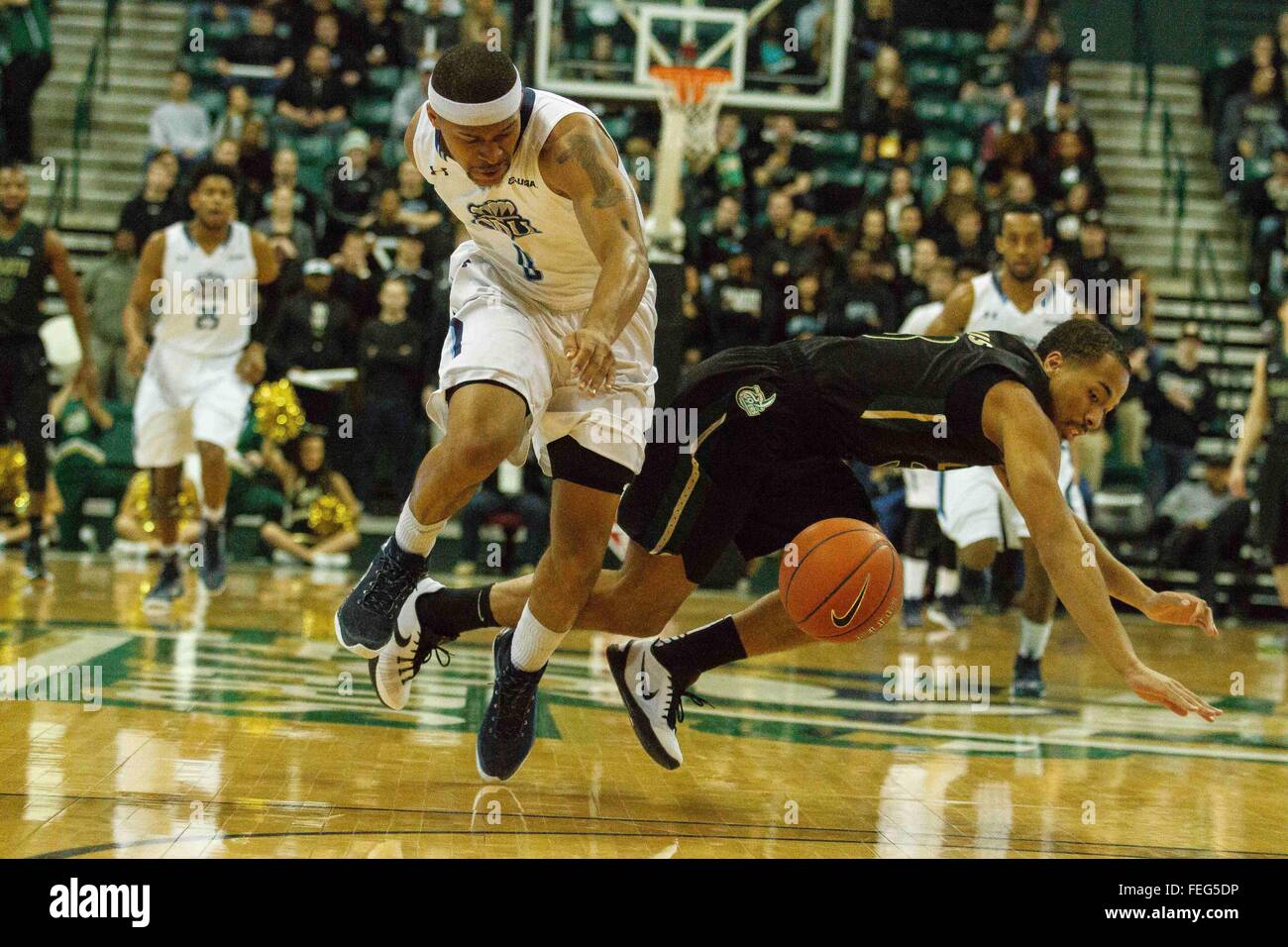 Charlotte, NC, USA. 6th Feb, 2016. Jon Davis (3) of the Charlotte 49ers ...