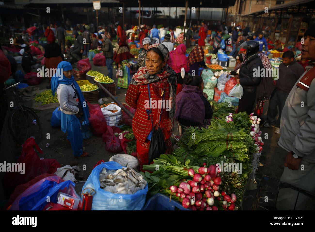 Kathmandu kalimati market hi-res stock photography and images - Alamy