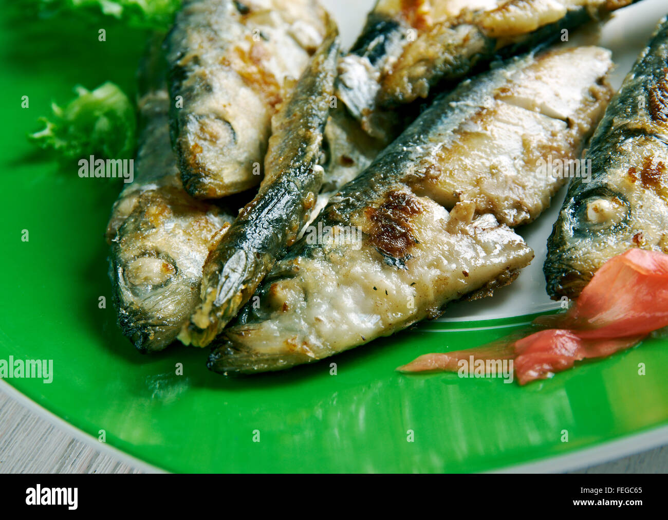 Shad fish hi-res stock photography and images - Alamy