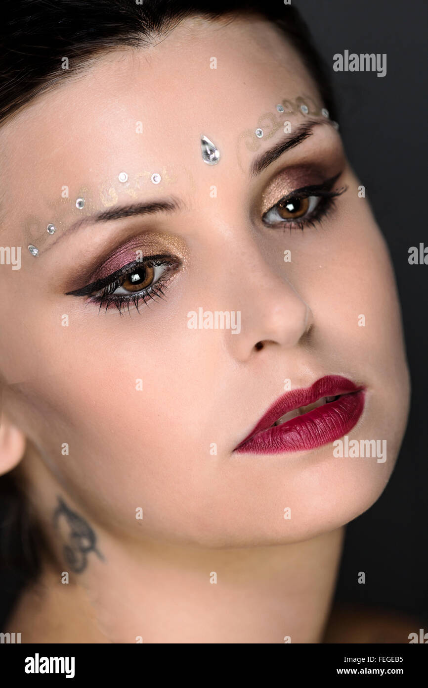 Woman make up head shot hi-res stock photography and images - Alamy