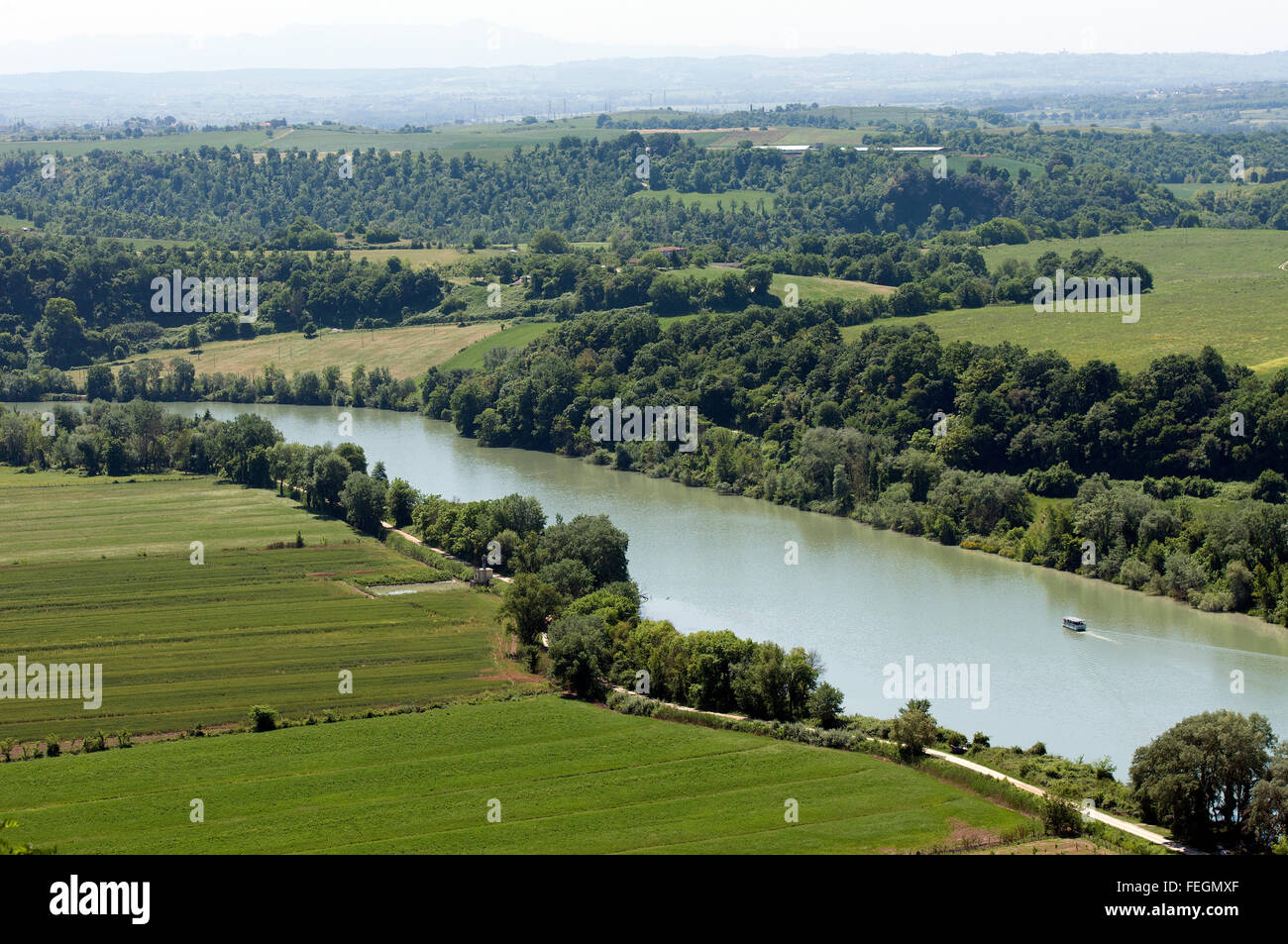 Tiber river in the Regional Nature Reserve Nazzano Tevere-Farfa, Lazio ...