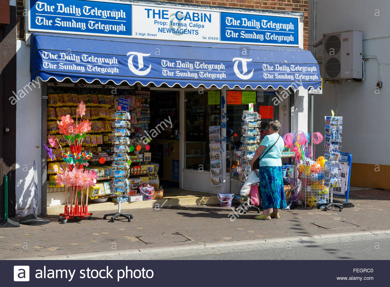 Newsagents Shop Front Uk High Resolution Stock Photography and Images ...