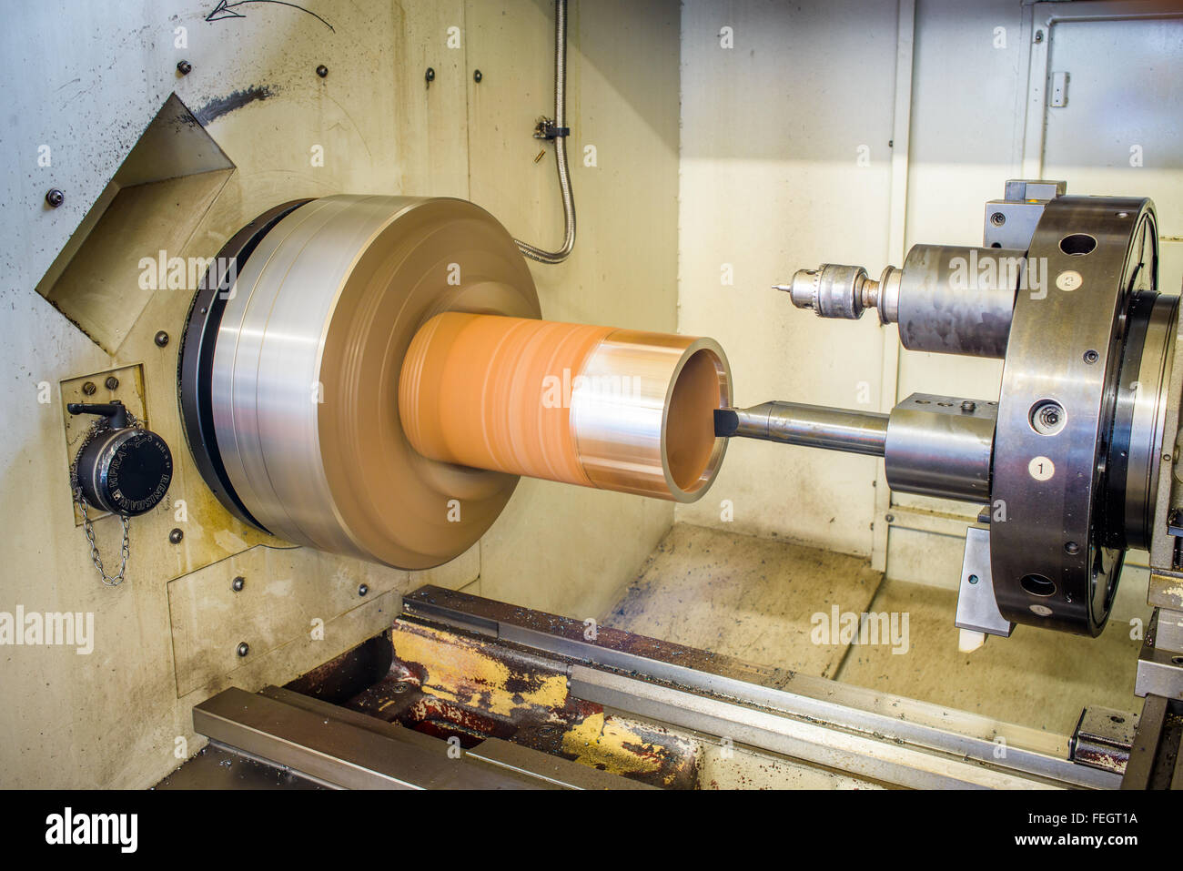 Machine factory lathes hi-res stock photography and images - Alamy