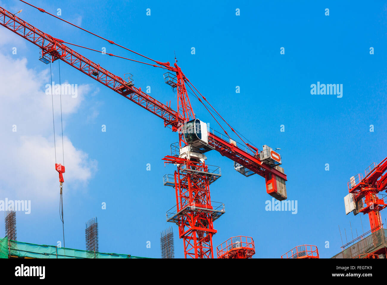 Construction site with crane and building Stock Photo - Alamy