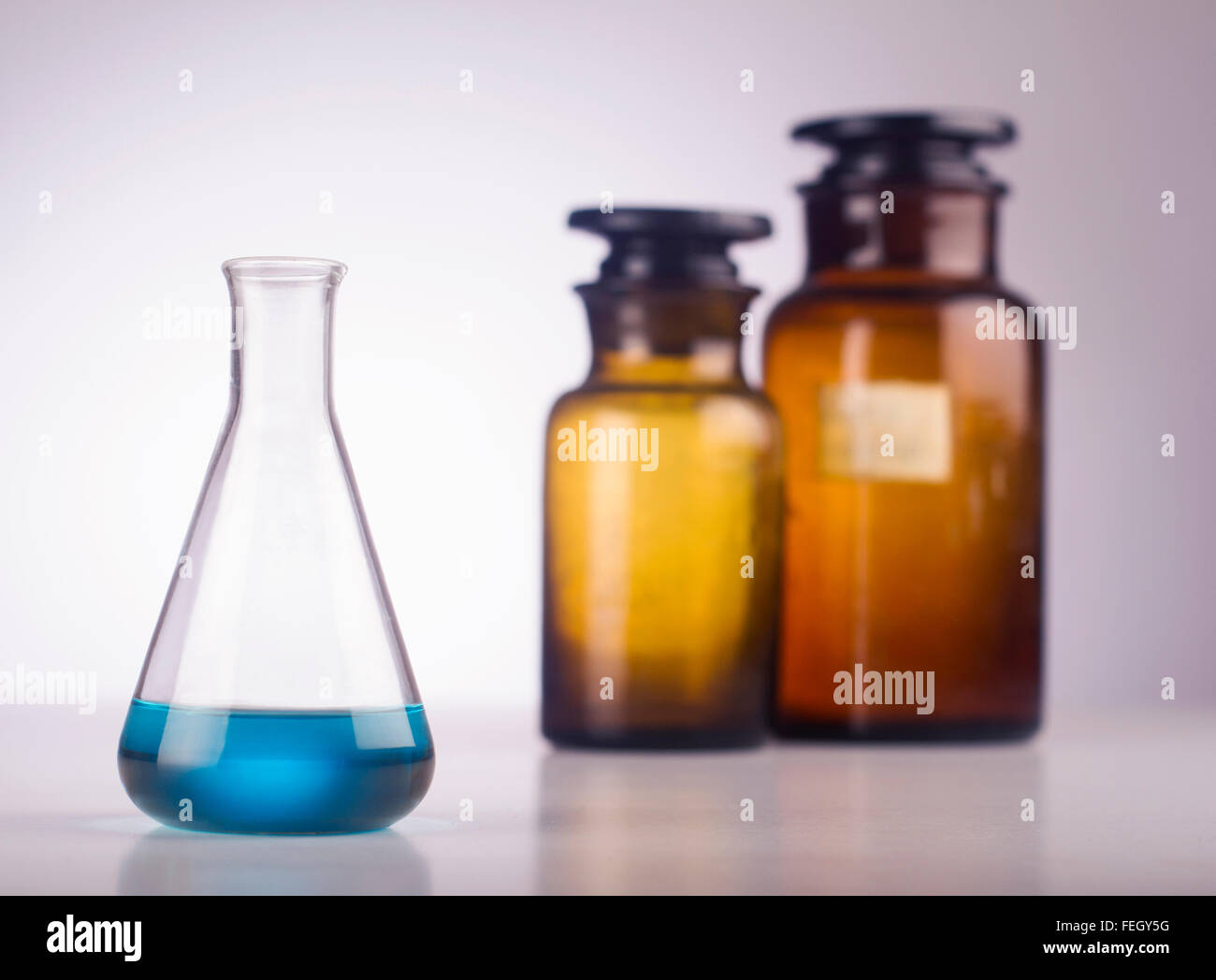 Laboratory glass jars hi-res stock photography and images - Alamy