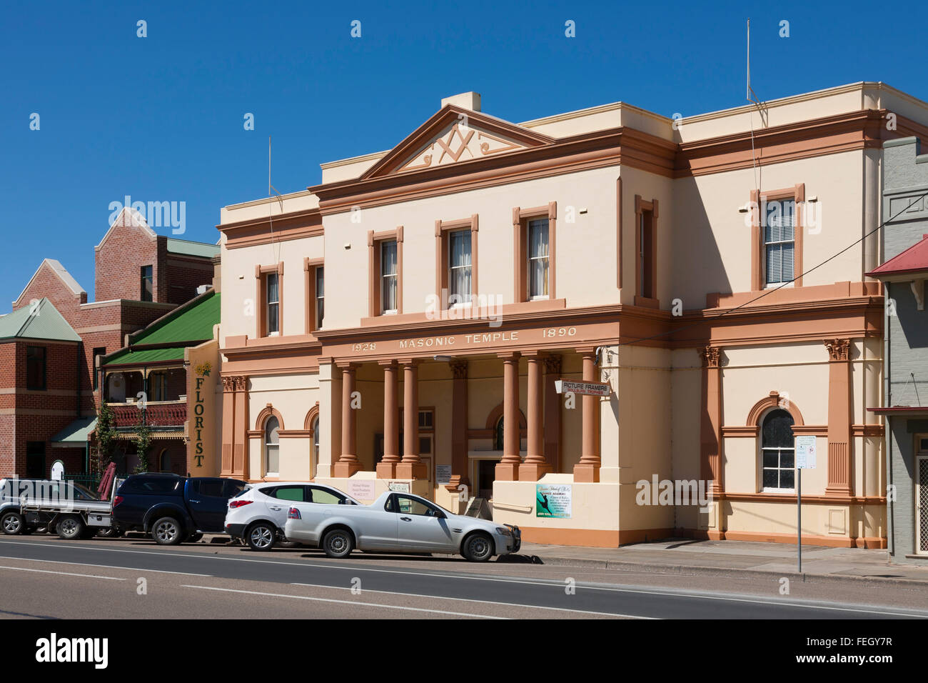 Masonic centre hi-res stock photography and images - Alamy
