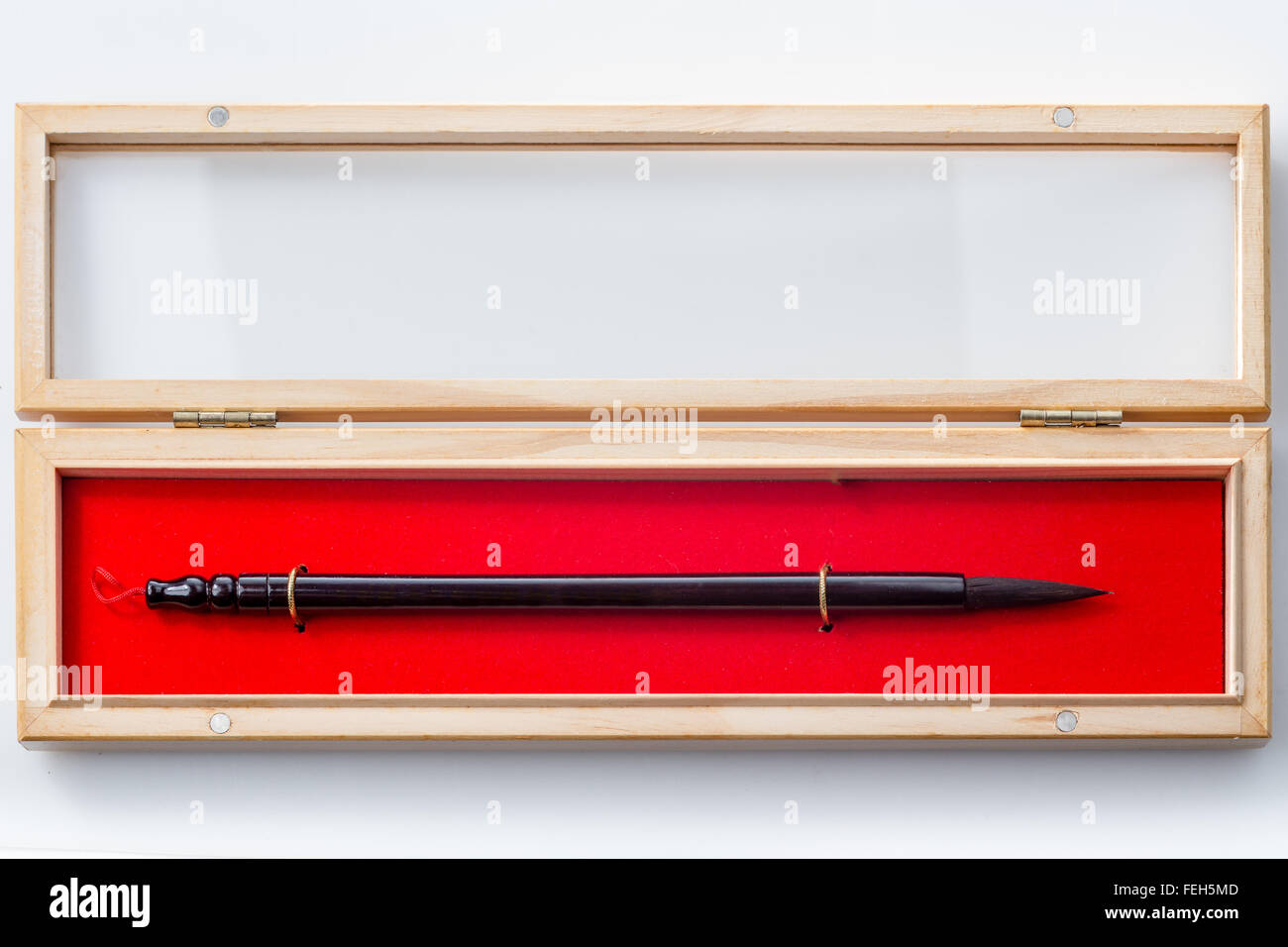 Japanese painting brush traditional hi-res stock photography and images ...