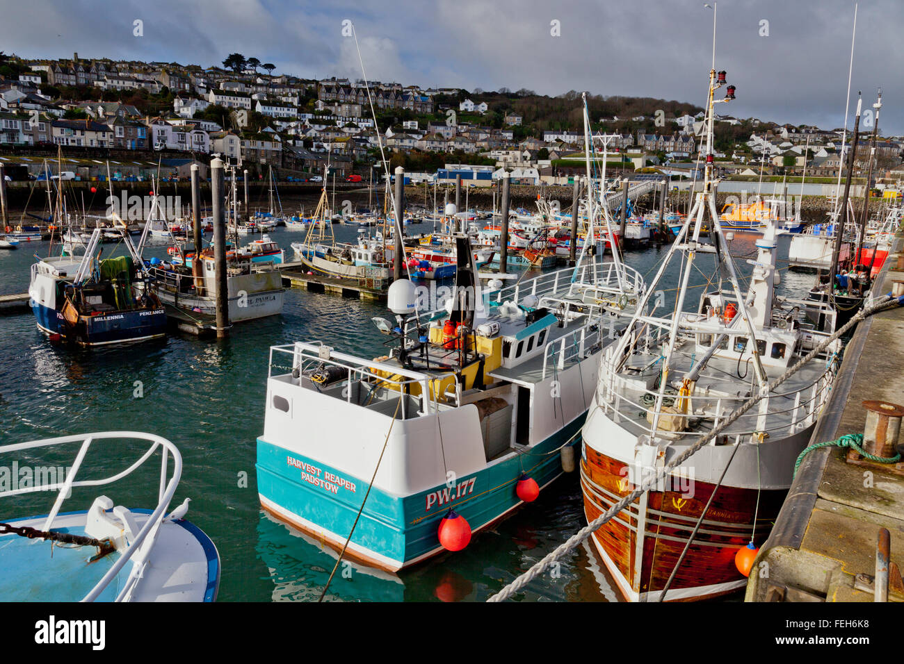 Newlyn town hi-res stock photography and images - Alamy