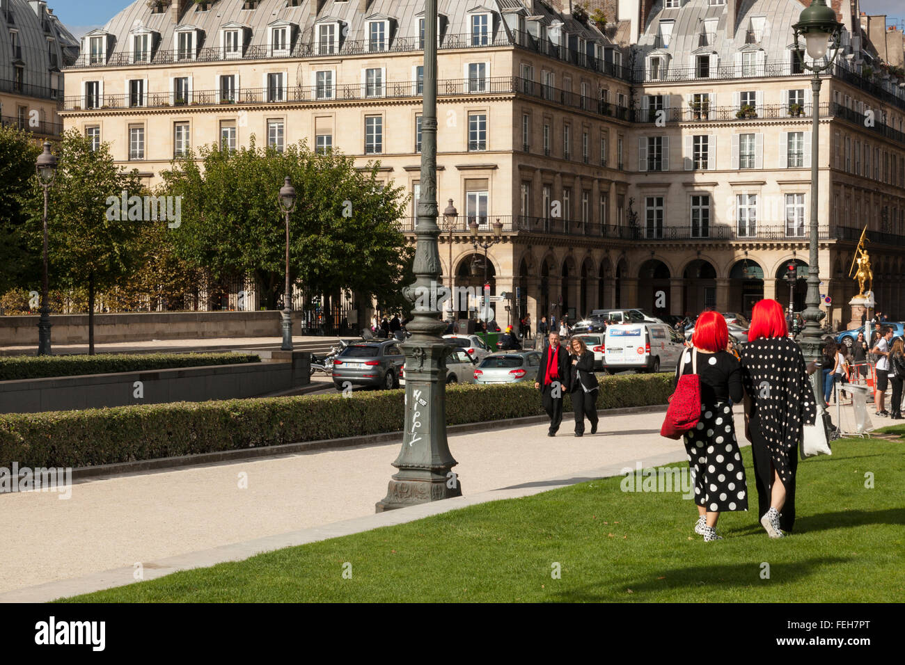 Women in polka dot hi-res stock photography and images - Alamy