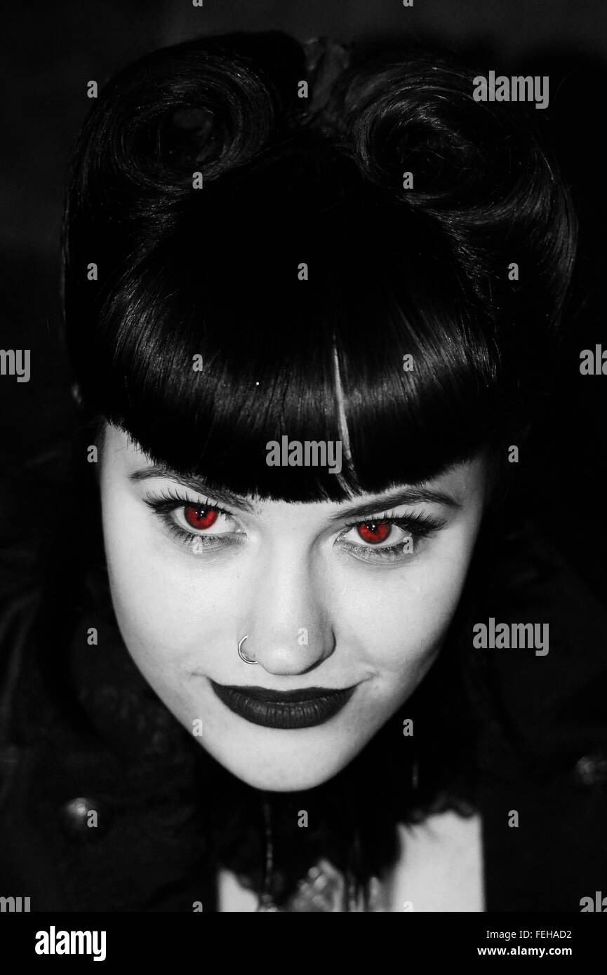Gothic women hi-res stock photography and images - Alamy