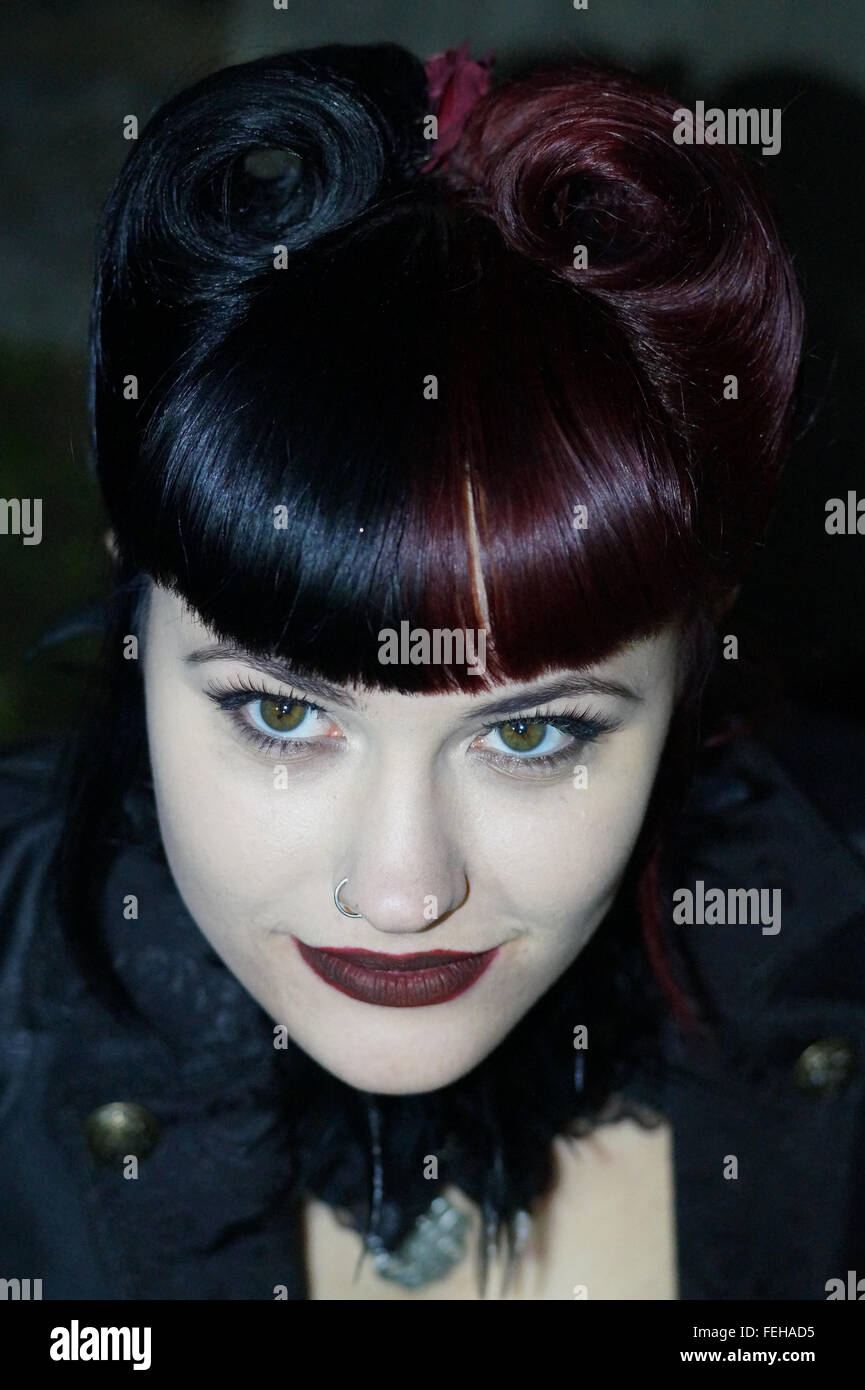 Gothic women hi-res stock photography and images - Alamy