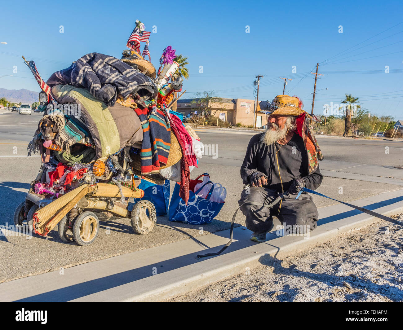 Overloaded Cart Stock Photos & Overloaded Cart Stock Images - Alamy