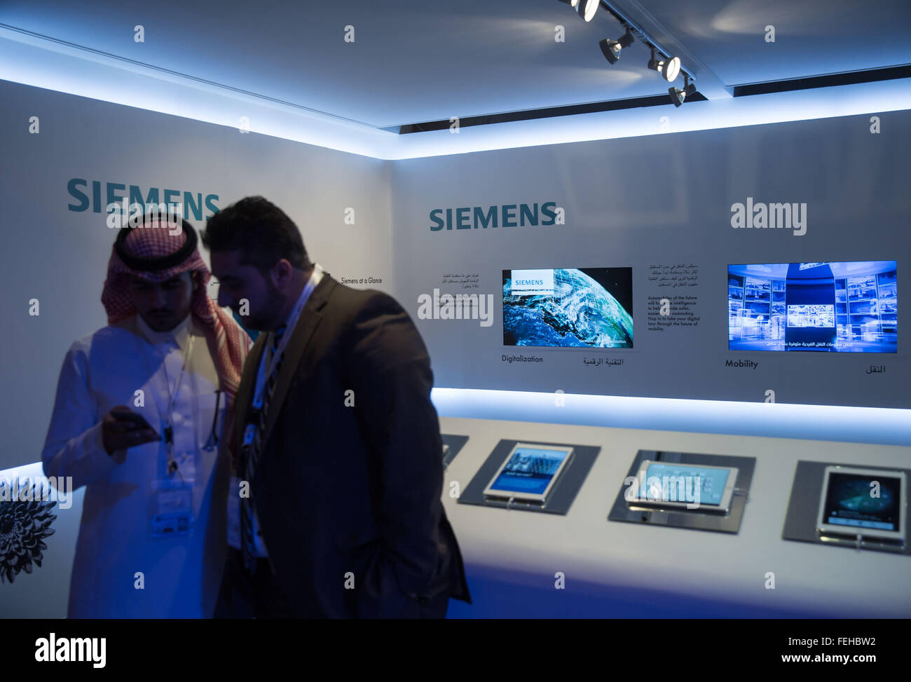 Riad, Saudi Arabia. 03rd Feb, 2016. People look at exhibits in the Siemens booth in the German ...