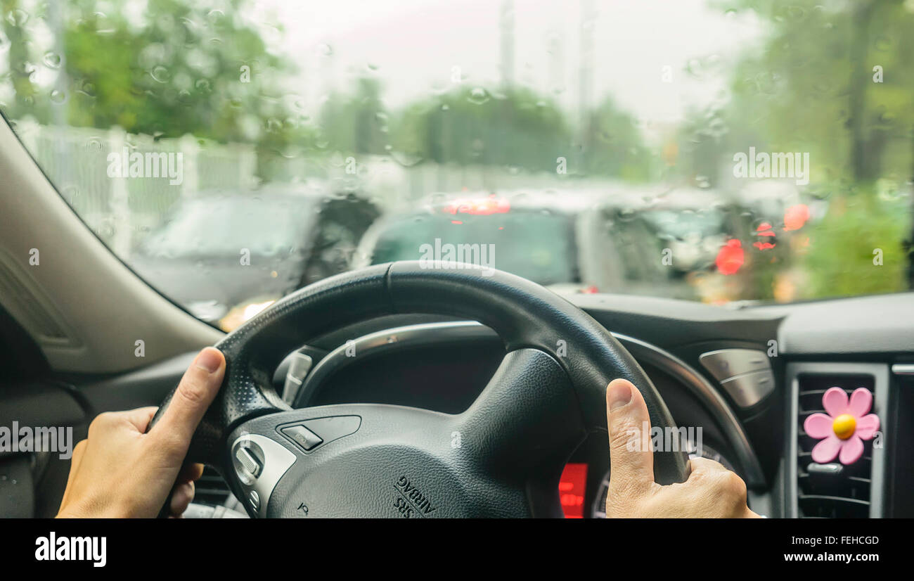 View from car window night hi-res stock photography and images - Alamy