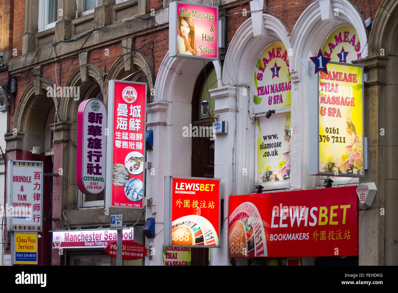Busy business district manchester hi-res stock photography and images ...