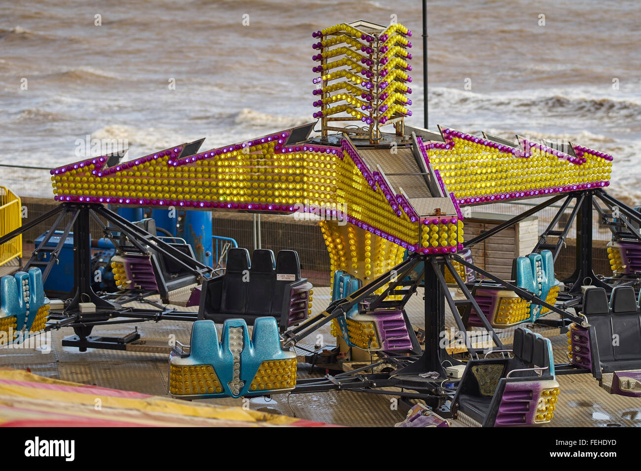 bridlington uk fun fair ride Stock Photo: 95041169 - Alamy