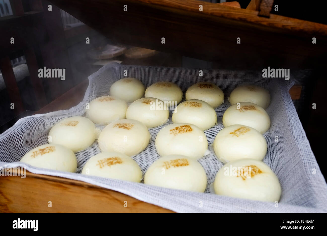 Japanese traditional dish temple hi-res stock photography and images ...
