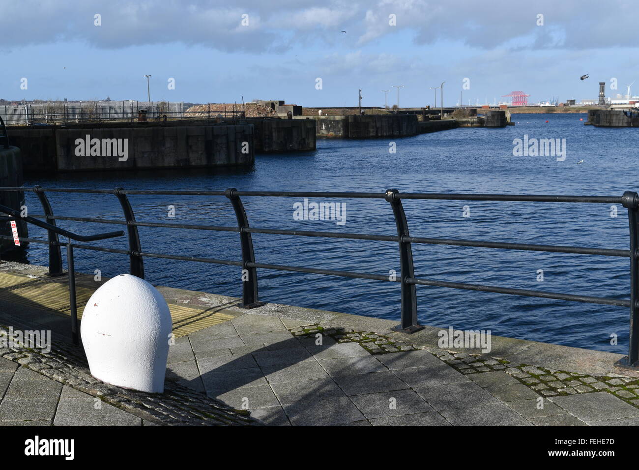 Liverpool princes dock hi-res stock photography and images - Alamy