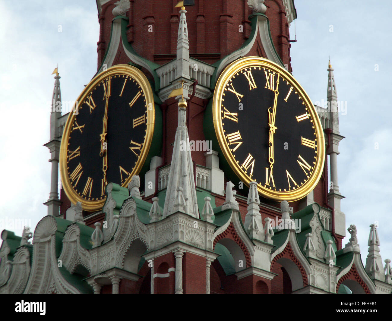 Chiming clock hi-res stock photography and images - Alamy