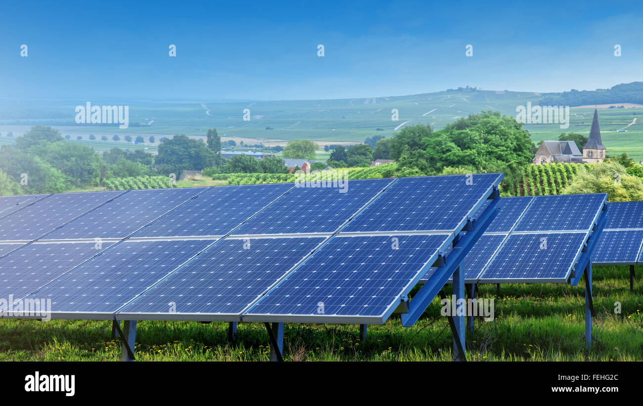 Olar cell panels hi-res stock photography and images - Alamy