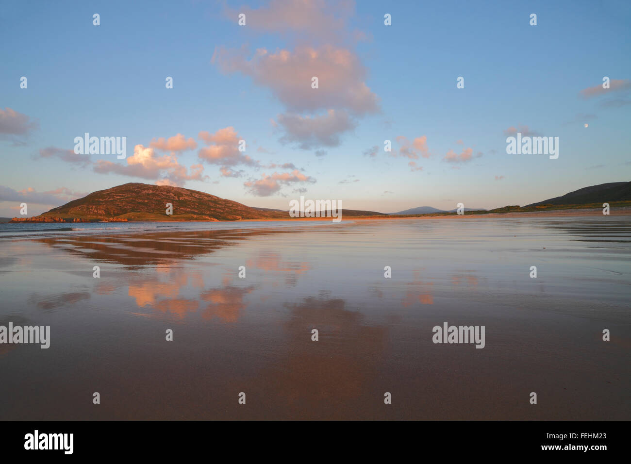Beach Tullagh Bay on peninsula Inishowen Stock Photo - Alamy
