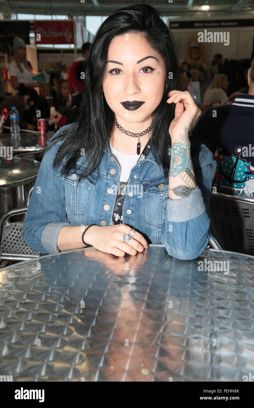 Londonedge hi-res stock photography and images - Alamy