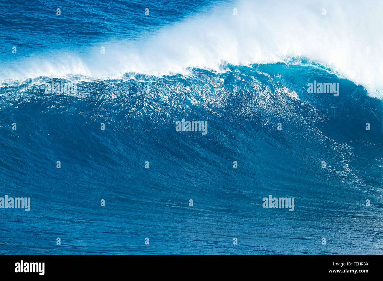 Giant Powerful Blue Ocean Wave Stock Photo - Alamy