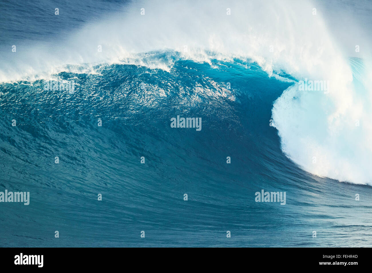 Giant Powerful Blue Ocean Wave Stock Photo - Alamy