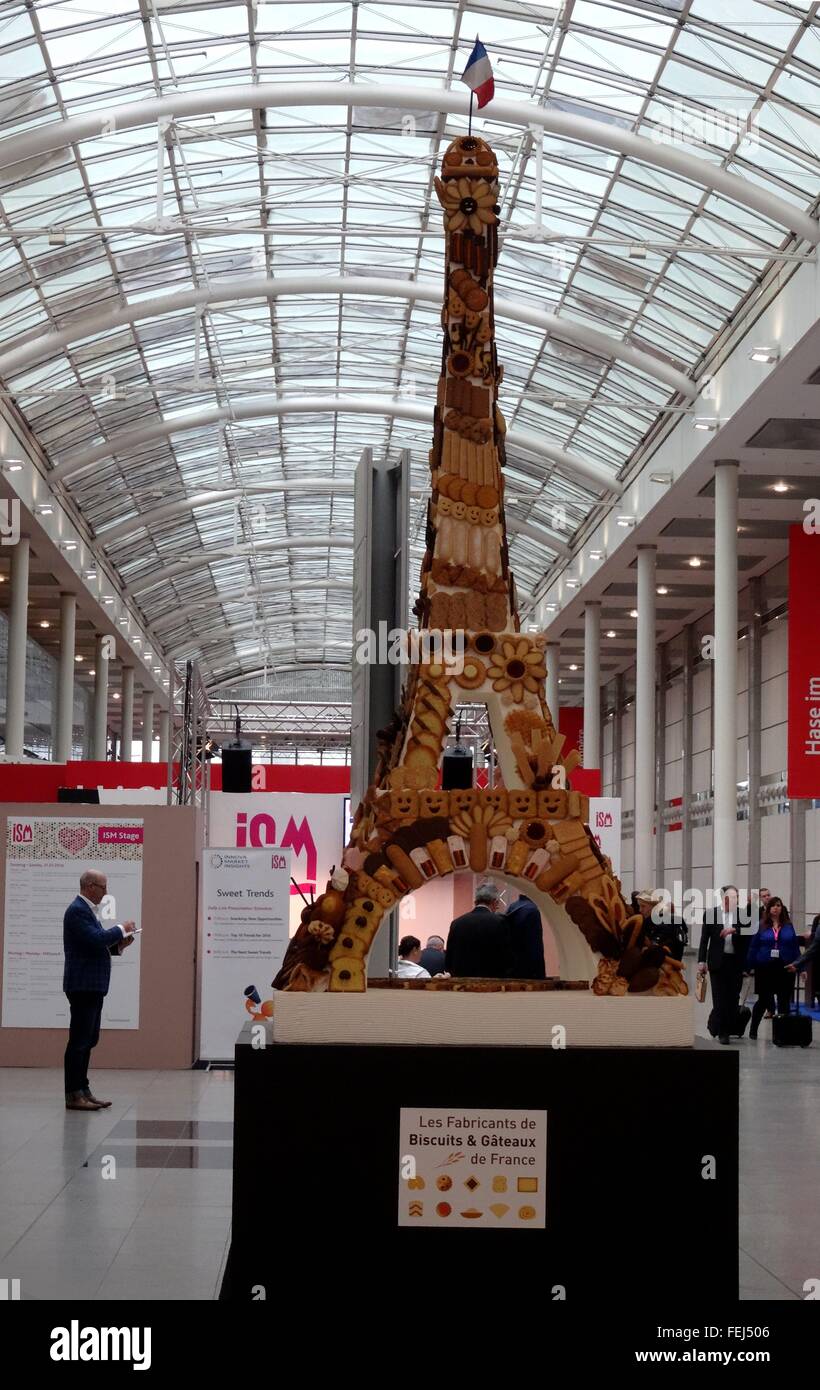 The Biscuit Eiffel Tower at the ISM Fair in Cologne 2016 Photo 02/01 ...