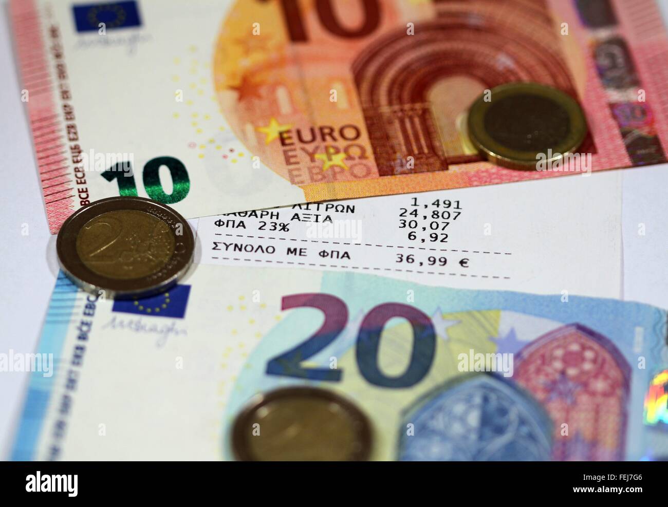 Greek 2 euro coin hi-res stock photography and images - Alamy