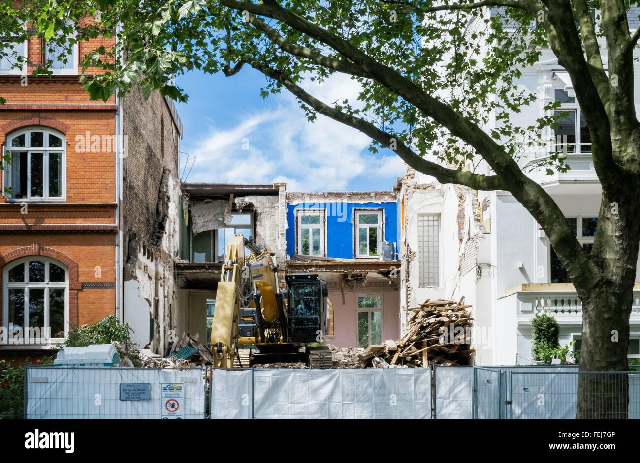 Demolition of a historic villa, photo: June 27, 2015 Stock Photo - Alamy