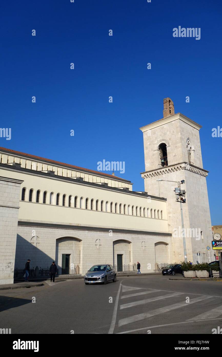 Benevento cathedral hi-res stock photography and images - Alamy