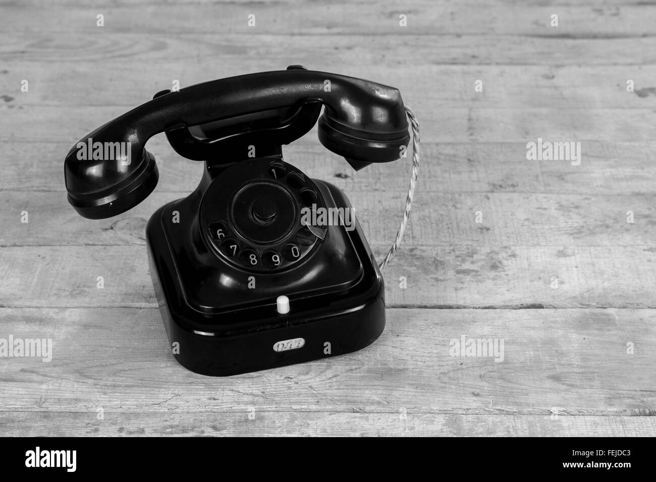 Old dial telephone hi-res stock photography and images - Alamy