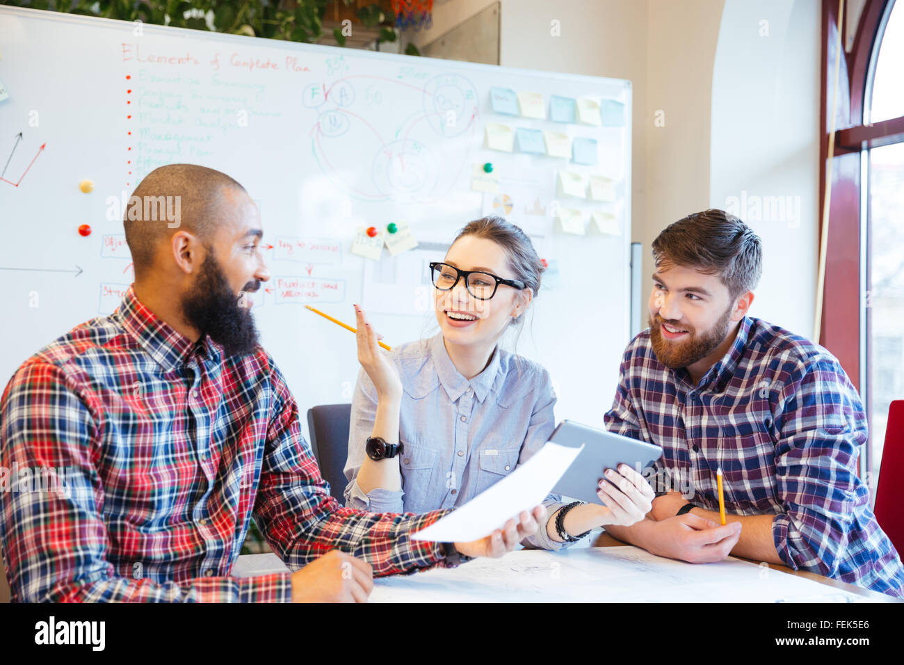 Group work hi-res stock photography and images - Alamy