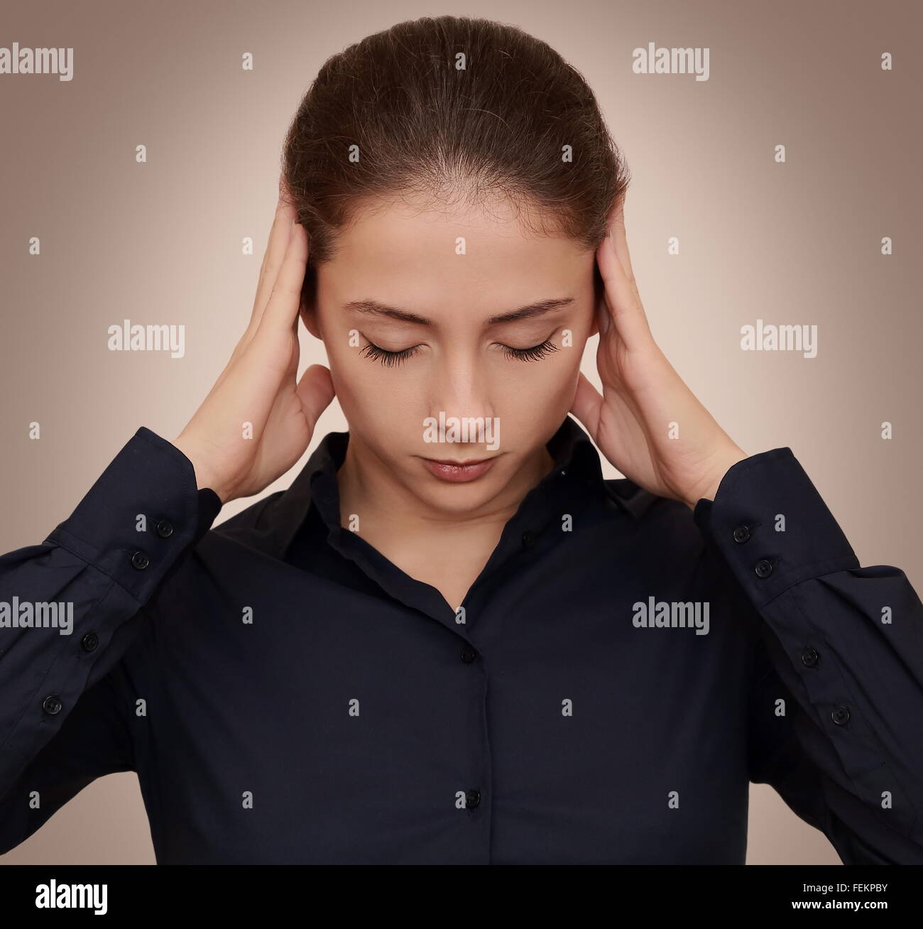 Business woman thinking hard with concentration holding hands head on ...