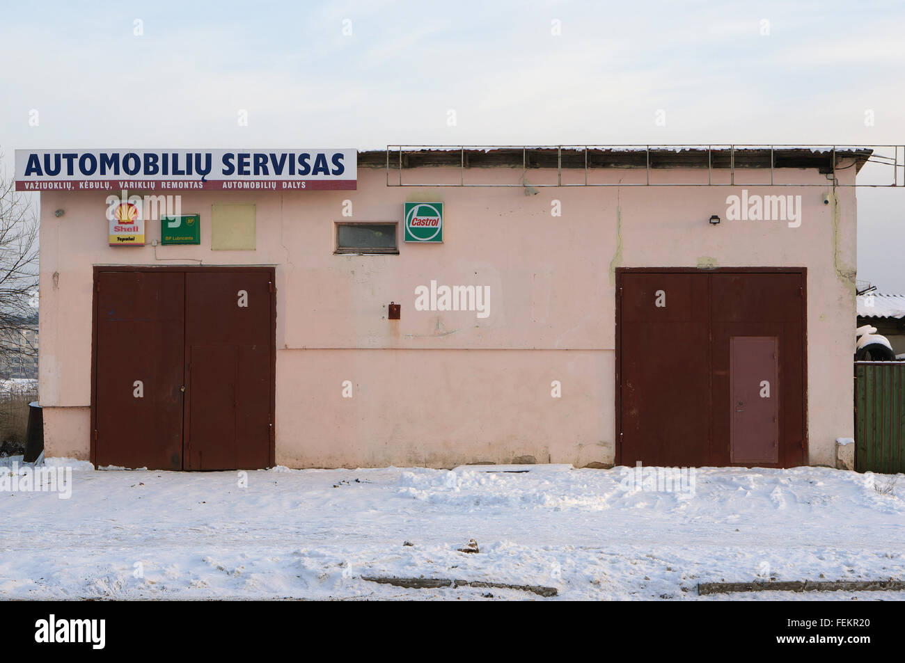 Castrol r hi-res stock photography and images - Alamy