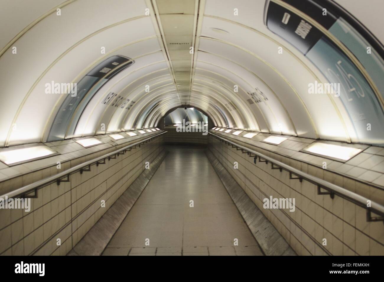 View Of Empty Subway Stock Photo - Alamy