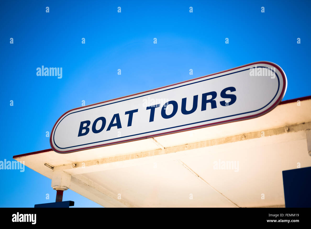 Boat tours sign on an outside vendor stand Stock Photo - Alamy