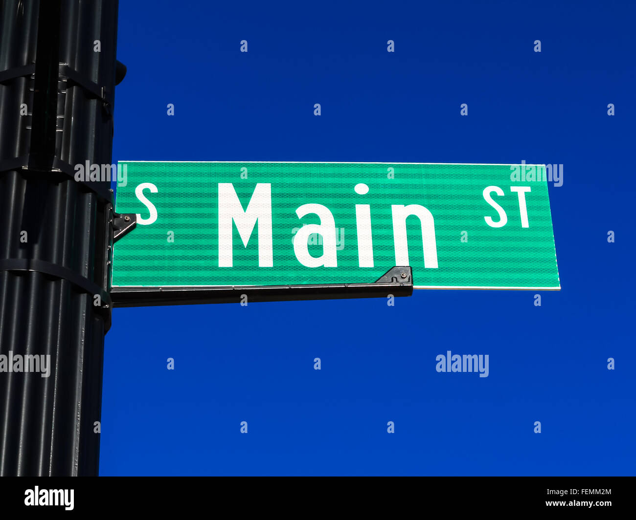Main street sign hi-res stock photography and images - Alamy