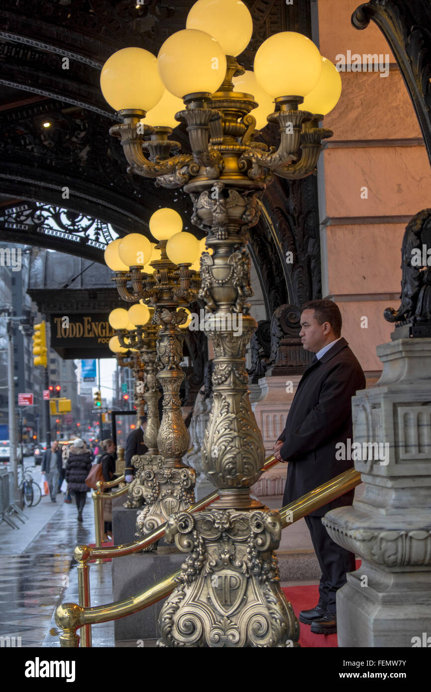 Door boy concierge hotel exclusive doorman entrance hotel entrance ...