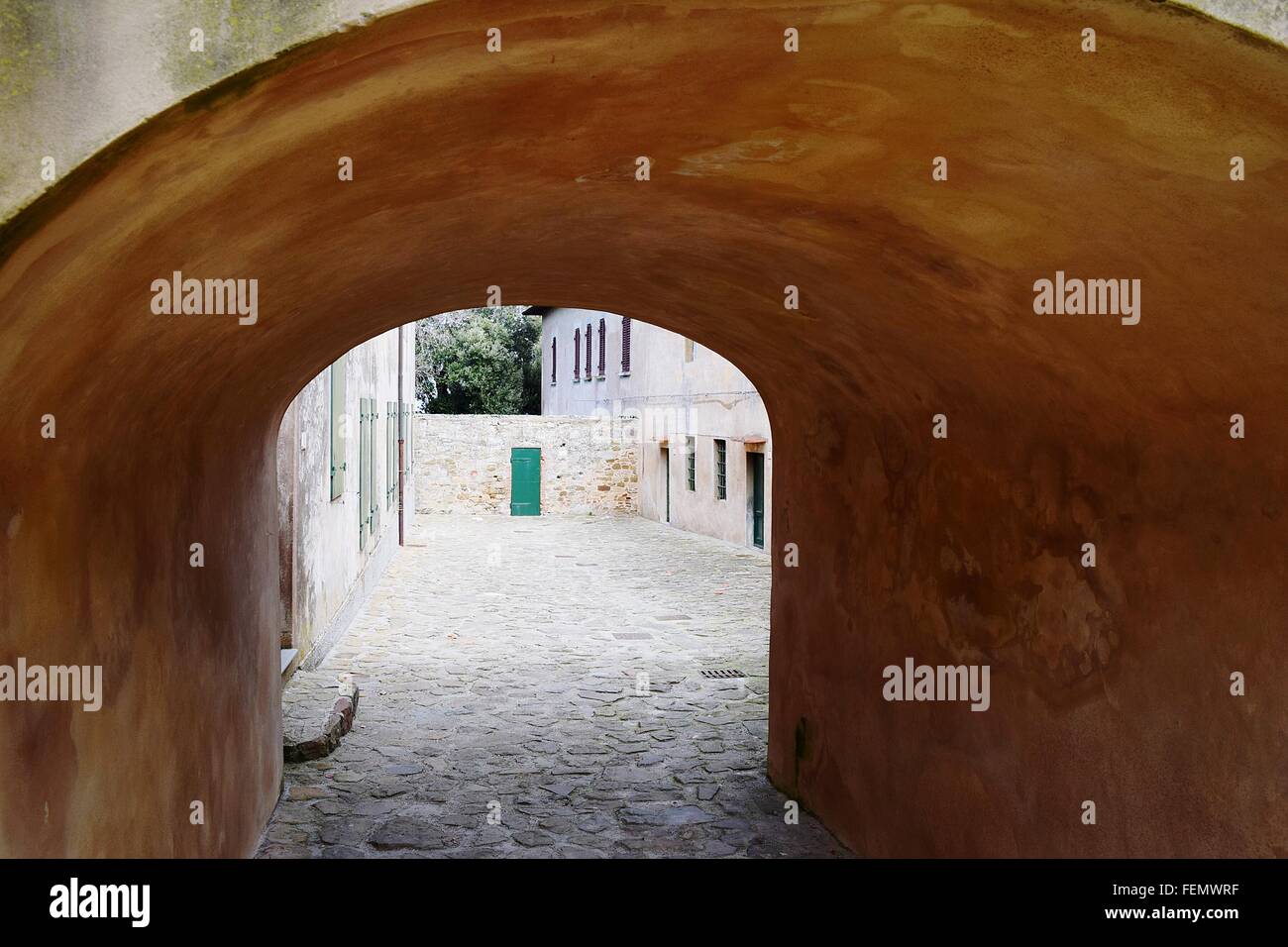 Architecture buildings arched hi-res stock photography and images - Alamy