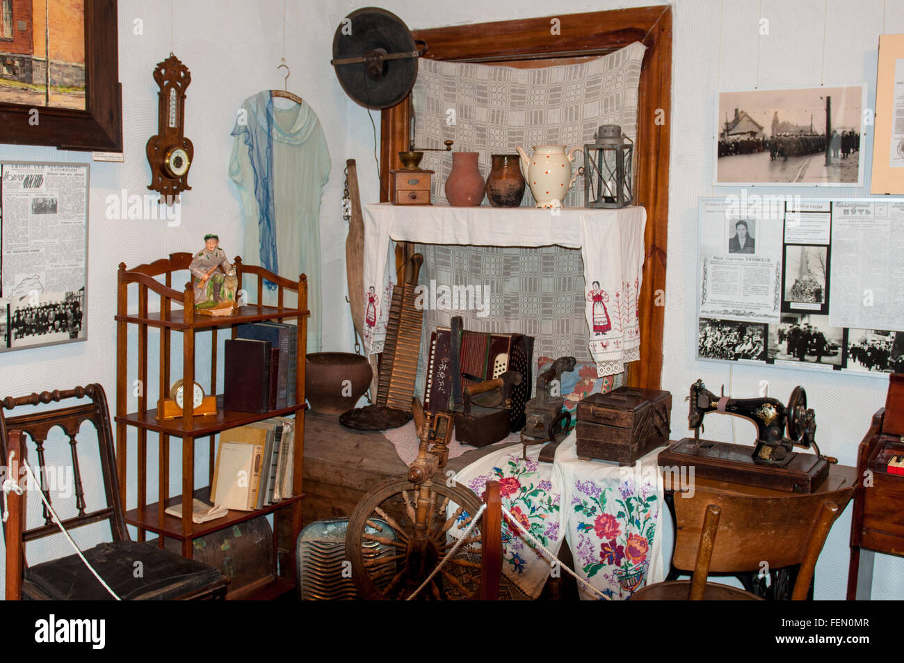 The museum exposition. Ancient interior. Vintage Room. Antique ...